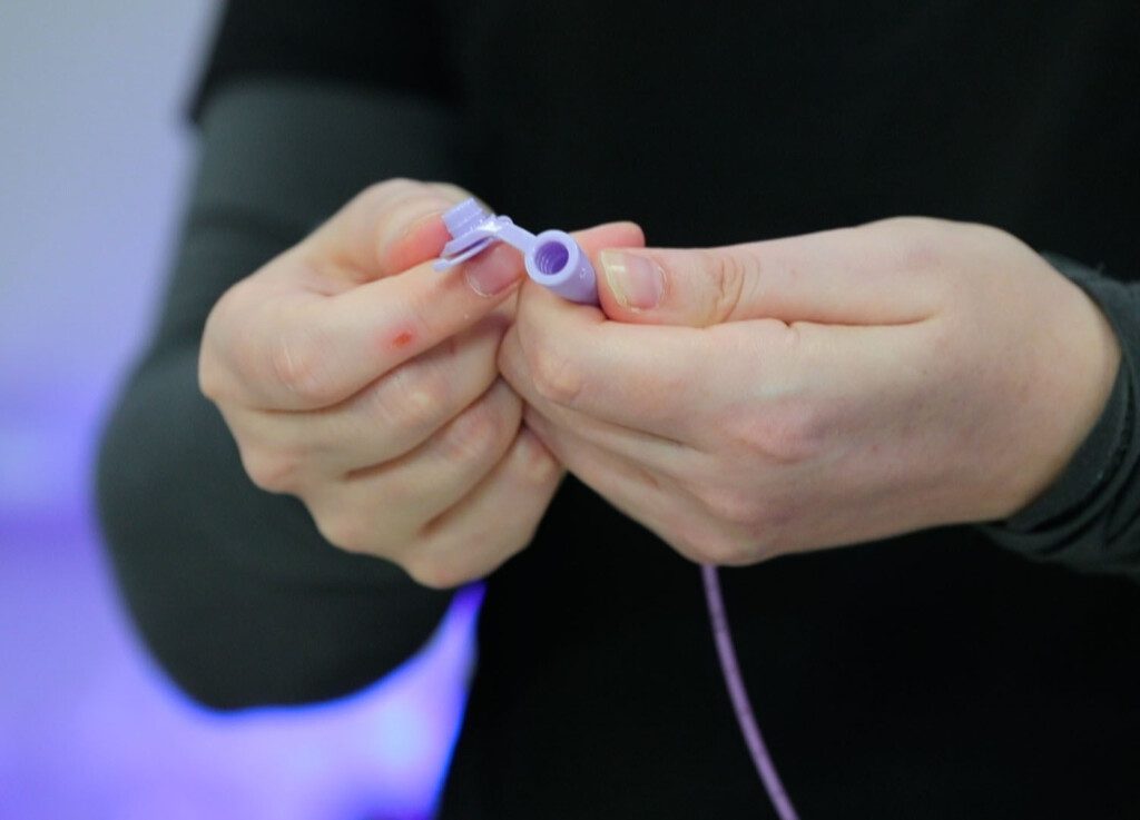 How to Feed Your Pet Using a Feeding Tube At Home | How to Videos ...